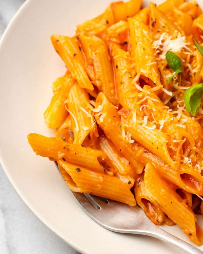 Rose Sauce Pasta (Pink Sauce Pasta) - Well Fed Baker